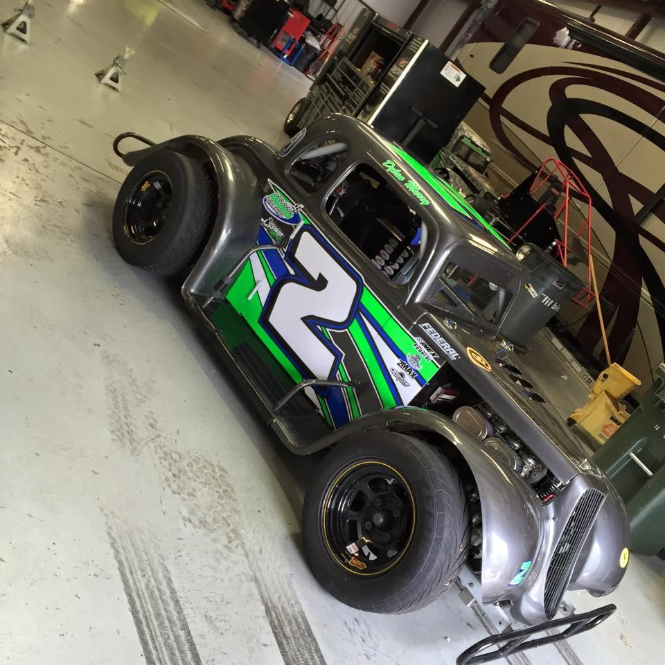 Legend 34 Coupe by JD Legg - Trading Paints