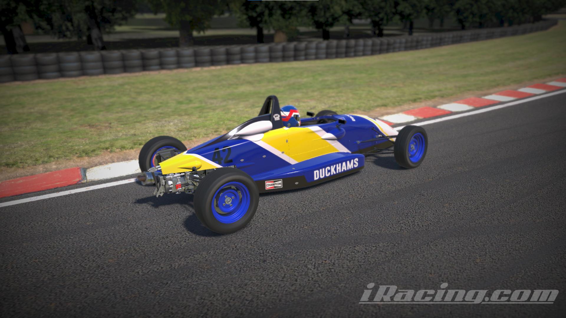 Duckhams Retro Formula Ford by Oscar H. - Trading Paints