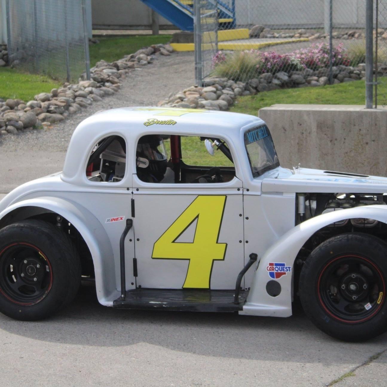 Dustin 2018 by Dustin Mitchell4 - Trading Paints